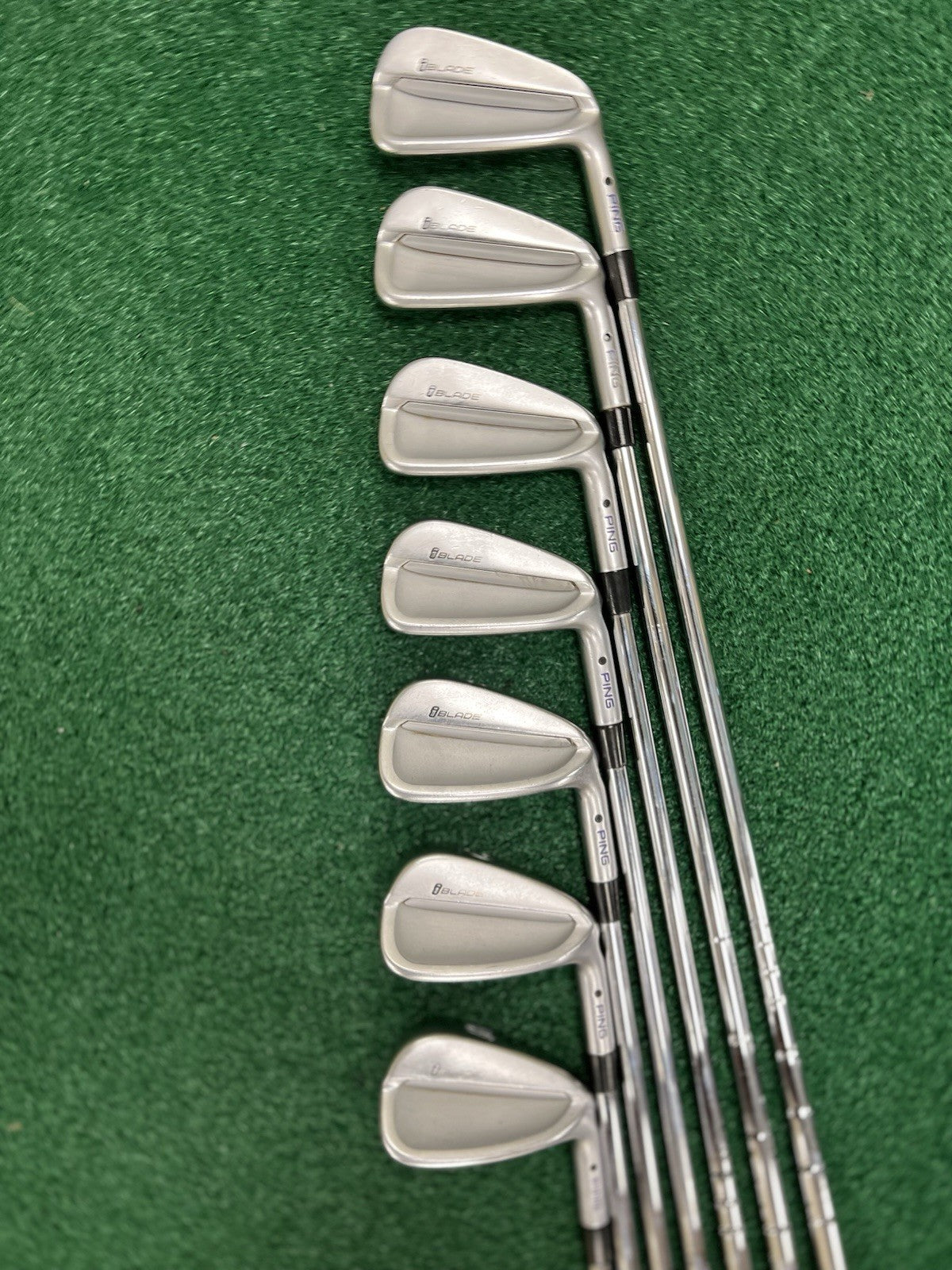 PING iBlade Black Dot Iron Set 4-PW Men's Right Hand Regular Flex Stee ...